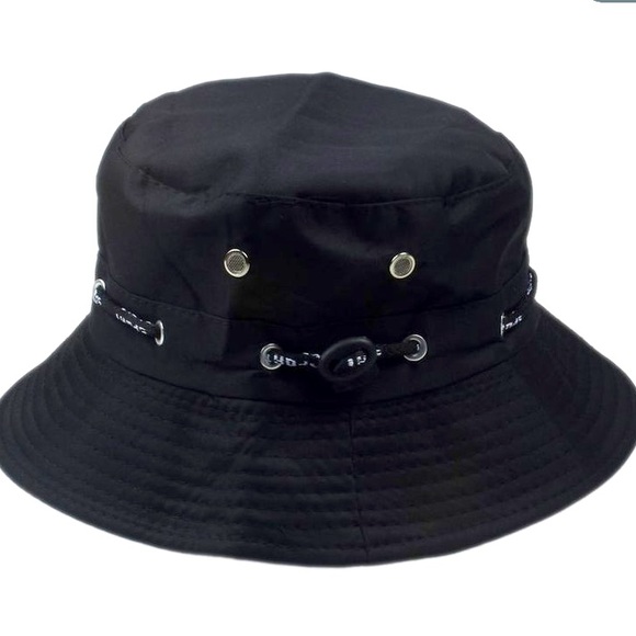 Queen Bee Boutique | Accessories | Reversible Bucket Hat Black Or Gray ...